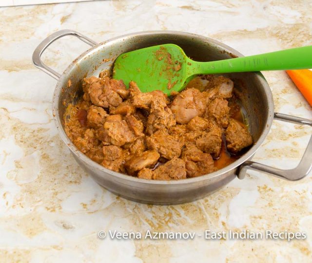 Bottle Masala Chicken Curry - East Indian Recipes