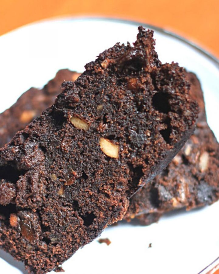 Semolina Cake - Vanilla Cake with Semolina - East Indian Recipes